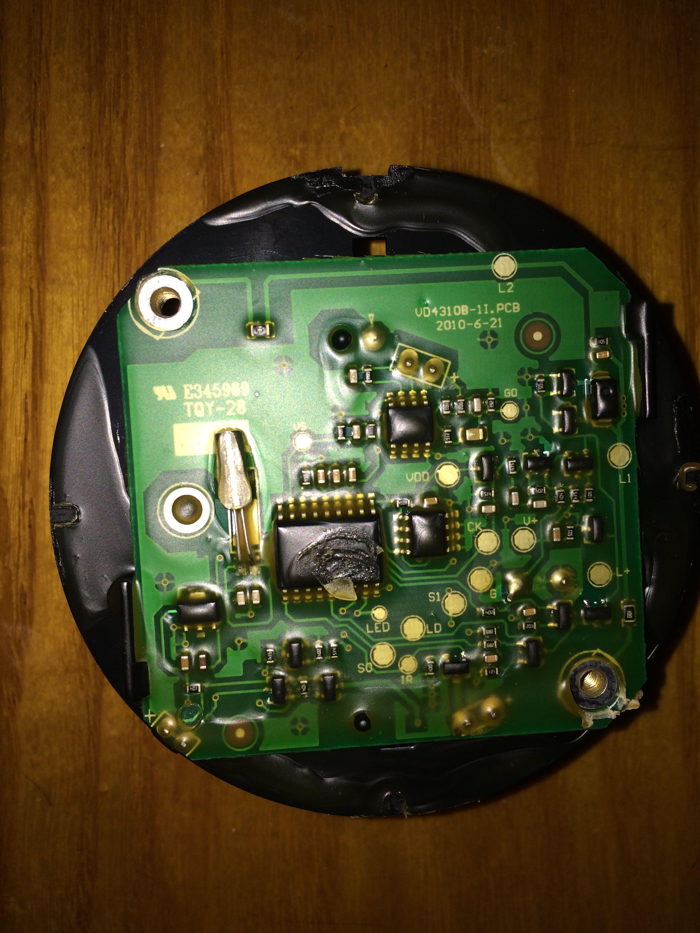 烟雾探测器的工作原理是什么样的？内部结构又是什么样的？ - 知乎