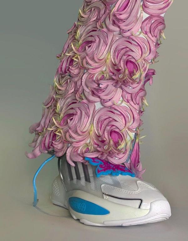 自如降落 的想法: 俄罗斯艺术家Maria Luneva的创意些许古怪，它融合了时尚意象和自然世界。 她一直被大自然所吸引，在网上看到艺术家 ...