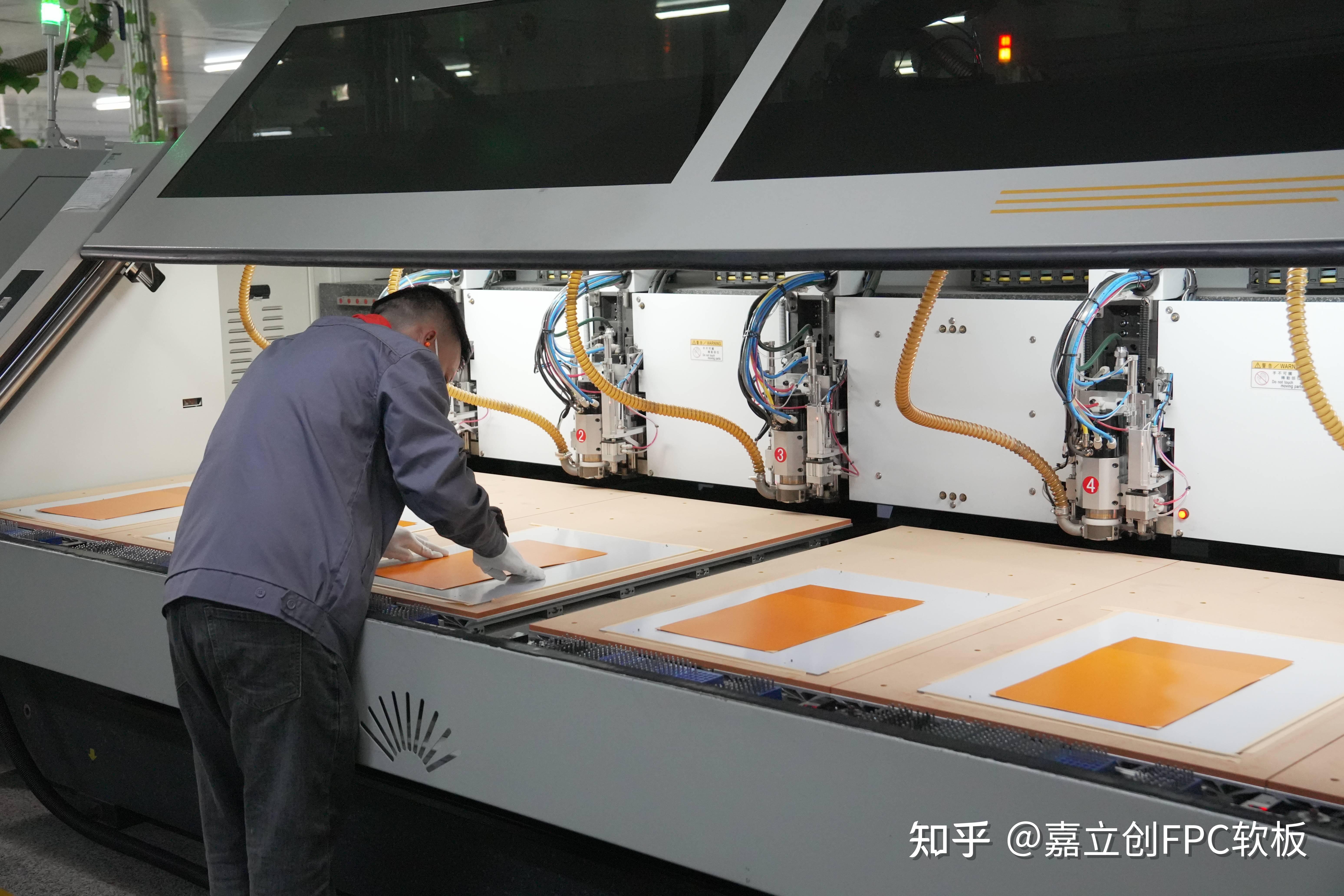 嘉立创FPC软板 的想法: FPC过孔的最小钻孔尺寸是多少？ | FPC（柔性印刷电路板）的过孔最小钻孔尺寸通常取决于几个因素，包括板… - 知乎