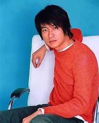 如何评价歌手游鸿明？ - 知乎