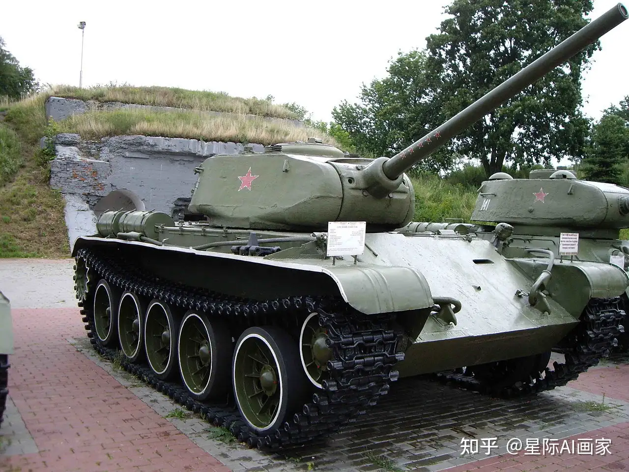 T 44 100