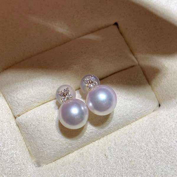 TW珠宝定制 的想法: 每日必备时尚单品 | 海水珠akoya耳钉 7.5… - 知乎