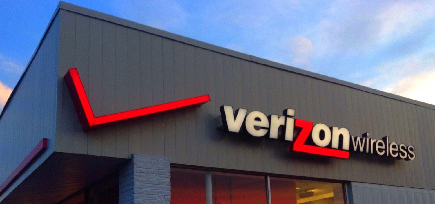 那么大个雅虎就值50亿？Verizon还有400亿不买！ - 知乎