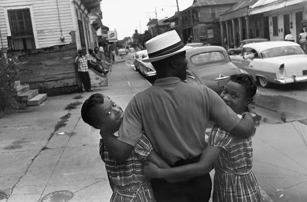 摄影黑皮书】029—Lee Friedlander （李·弗里德兰德） - 知乎