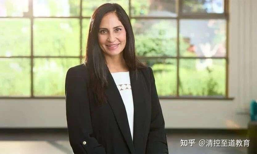 拉文大学校长Pardis Mahdavi博士出席DBA开学典礼并发表致辞 - 知乎