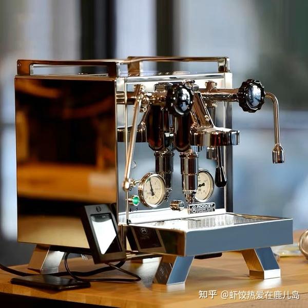 想买一台半自动意式咖啡机，有哪些推荐？