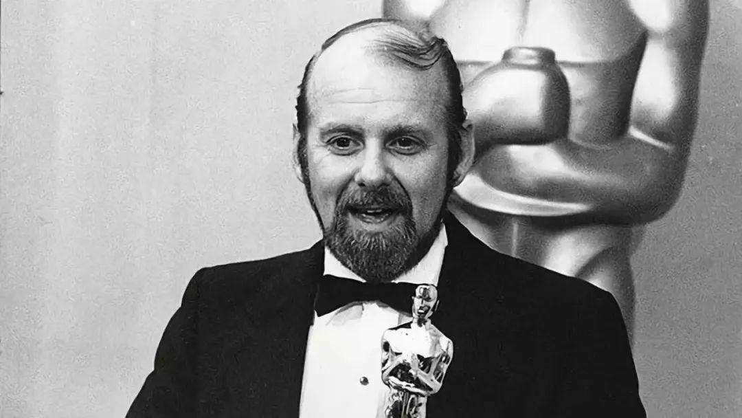 大神出手，今年最性感的美剧... - 知乎