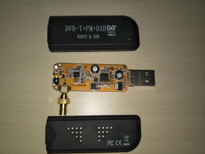 『战狼三秒先生的研究日常』论如何正确使用rtl2832u玩软件无线电（后续会持续更新各种玩法） - 知乎