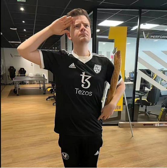 五星上将前来觐见！dupreeh成为首位Major五冠王 - 知乎