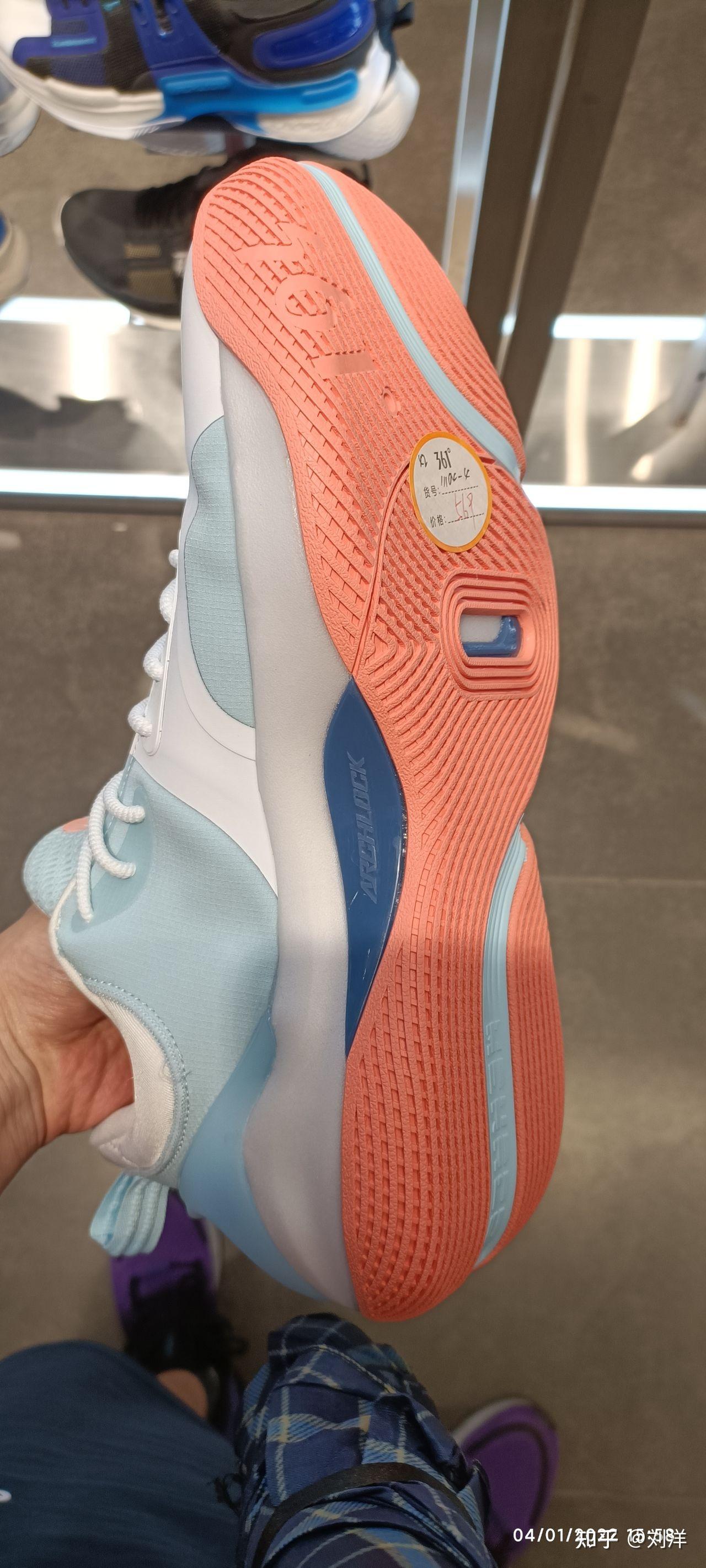 361 狂飙篮球鞋 穿着体验 - 知乎