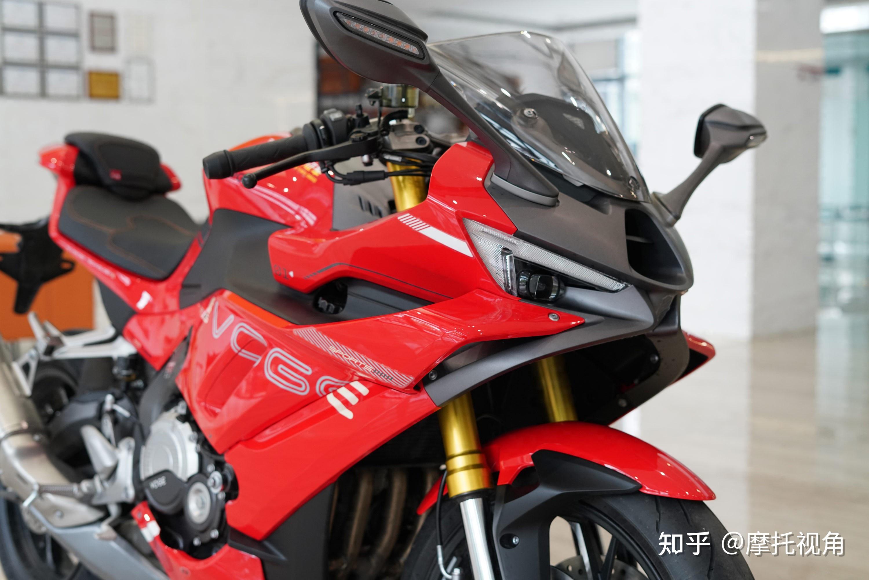 无极RR500S即将上市，售价或3万左右，比张雪500RR如何？ - 知乎