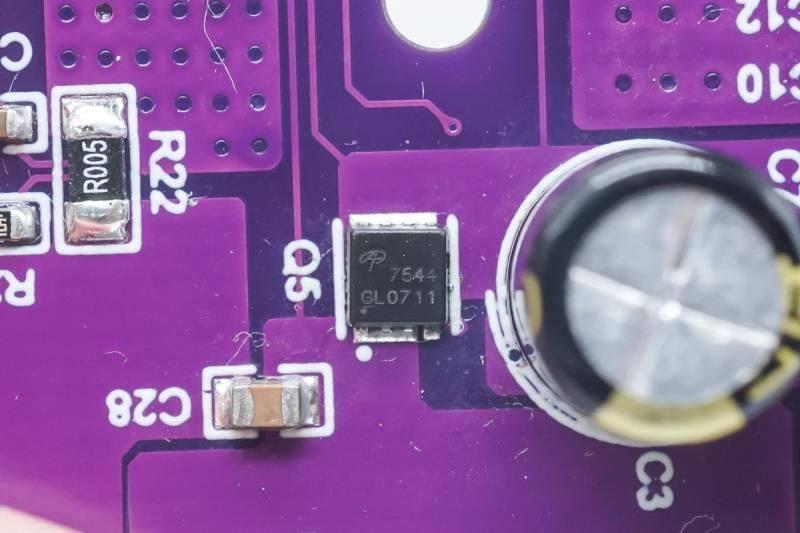 南芯SC8701+智融SW2305快充转接板，DC电源秒变100W双口快充 - 知乎