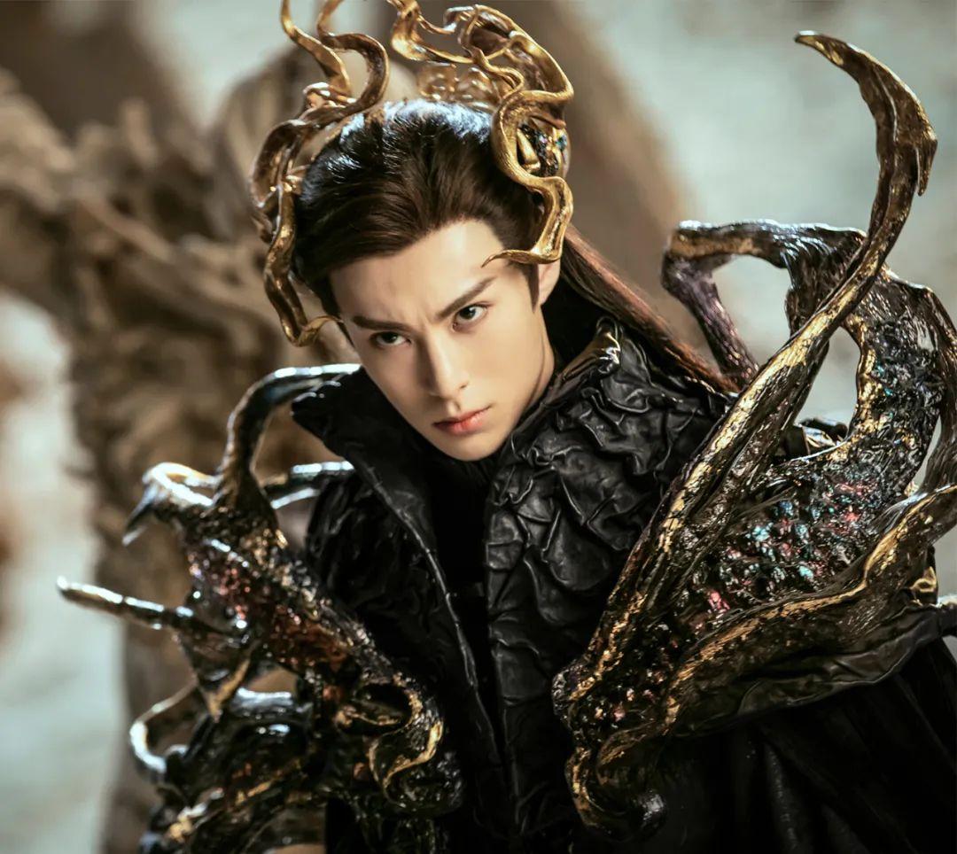 为《苍兰诀》配香水，你心中的月尊是哪款？ - 知乎