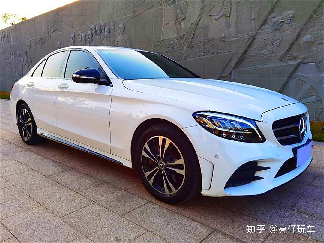 奔驰C260 二手车评估，3年车龄，比新车便宜7万值不值 - 知乎