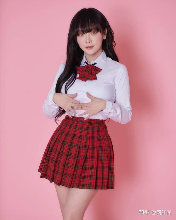 70万粉丝见证！Queen Dami 不仅颜值高，舞技也一流！ - 知乎