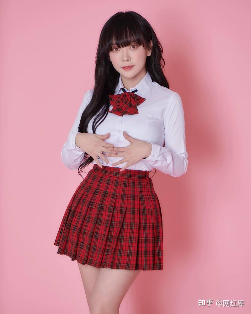 70万粉丝见证！Queen Dami 不仅颜值高，舞技也一流！ - 知乎