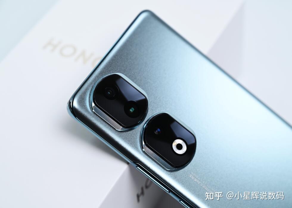 荣耀90 Pro、荣耀Magic5该怎么选？不吹不黑？对比之后不纠结