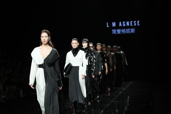 2023 L M AGNESE时尚大秀发布会，4月初即将来袭 - 知乎