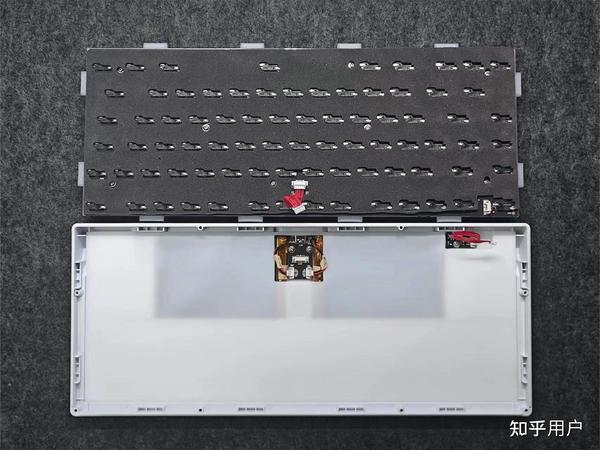 【首发】ATK V75X测评：半铝来袭，平价游戏键盘新标杆