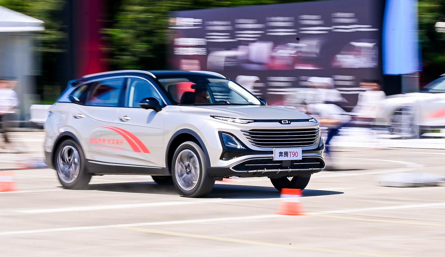 这SUV只要10万起！8155芯片/长轴距 选配恍若自助餐？ - 知乎