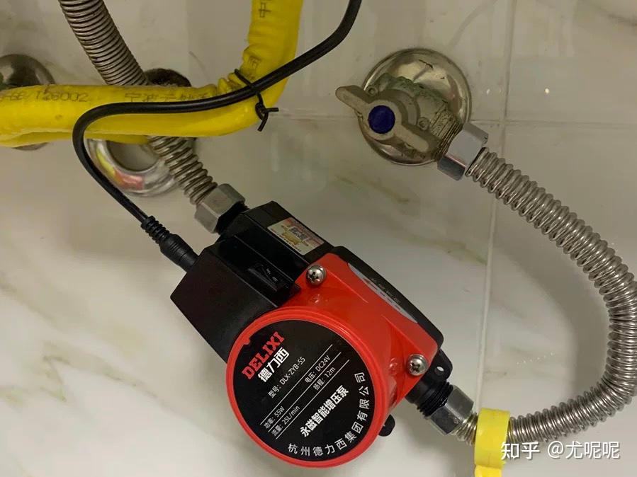 零冷水并不等于恒温？增压也会分真假？美的M9S海尔KL7S等6款热门燃气热水器型号全面解析，一次聊透燃气热水器选购核心！