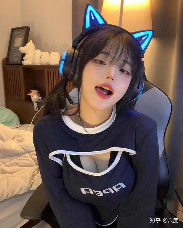 年轻貌美的韩国女coser Hina成为众多粉丝迷恋的“国民waifu” - 知乎