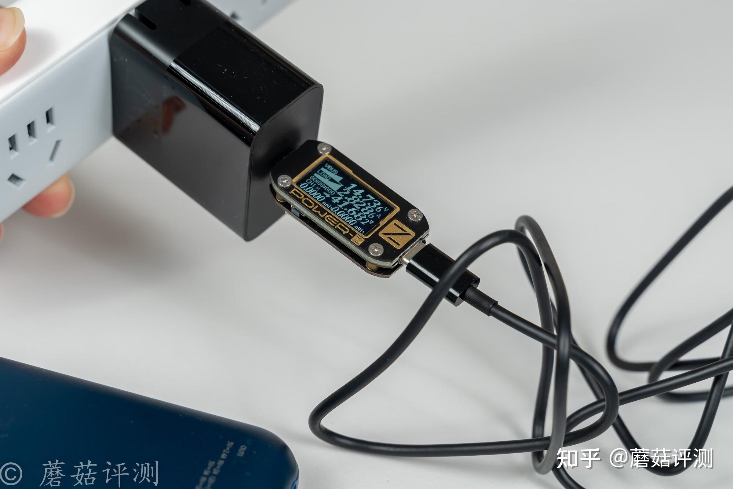 非常适合搭配高功率无线充电器，ZMI紫米45W USB-C充电器 评测 - 知乎
