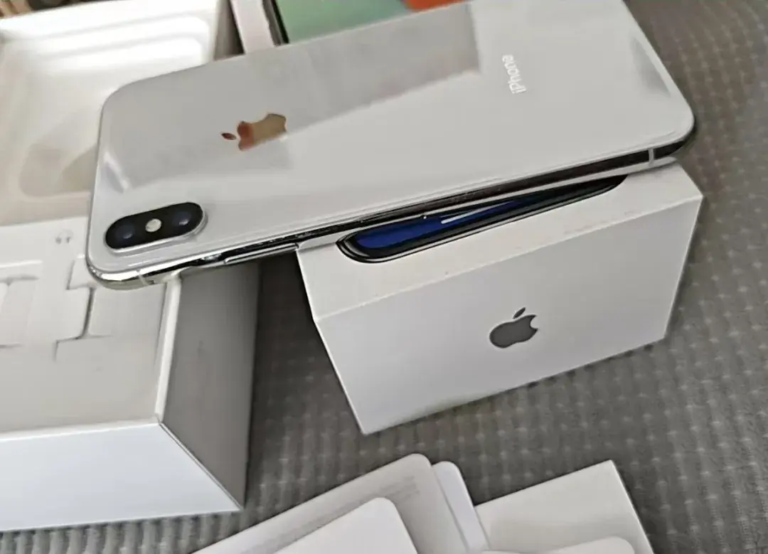 450元入手95新iPhoneX，全套三码合一，连电池都换新了 - 知乎