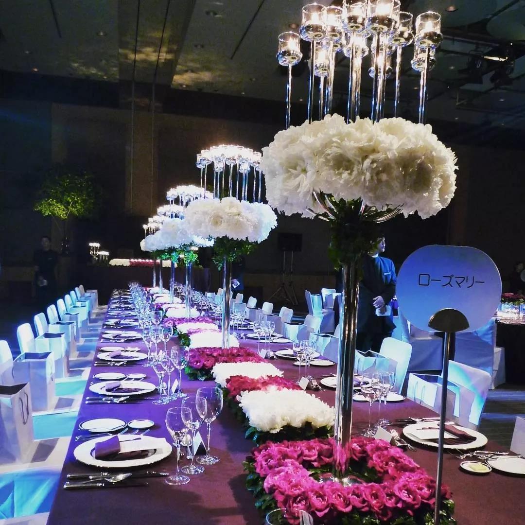 如何打造高冷风格的商务晚宴？ - 知乎