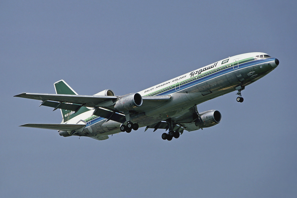 洛克希德L-1011 / Lockheed L-1011 TriStar（第二部分：设计、运营历史、型号）- 辽观搬运的中英文维基百科词条 - 知乎