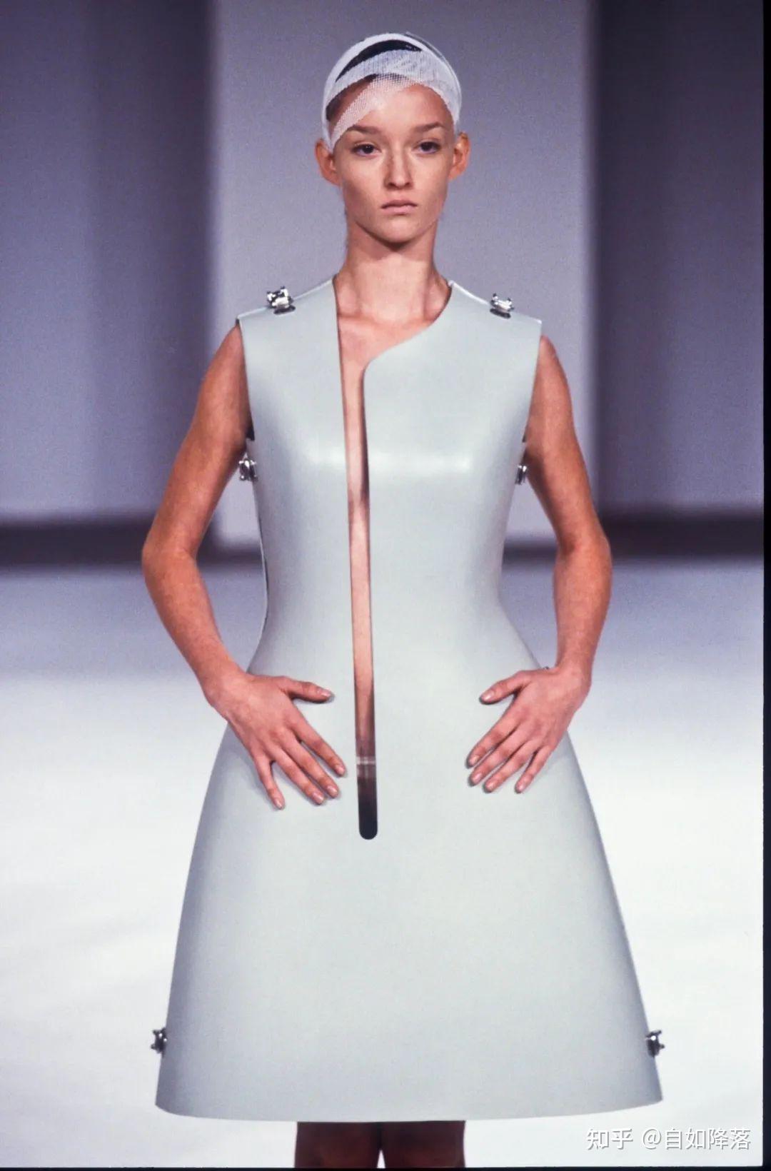 Hussein Chalayan | 20年前的未来服装 - 知乎