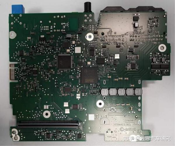 全球首发#高通 第四代座舱旗舰#SA8295P 量产车型：#奔驰新E级 #芯片 @佐思汽研 - 知乎