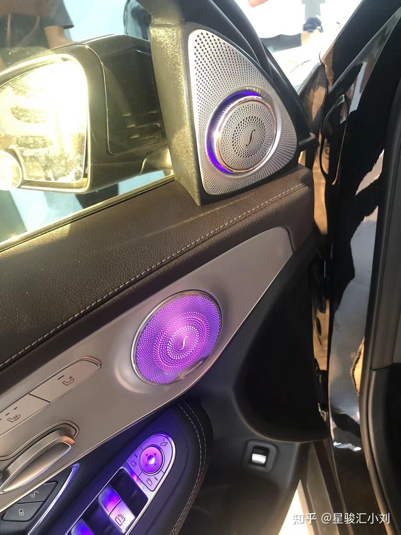 21款奔驰GLC260L升级 3D旋转高音+发光盖板效果展示 - 知乎