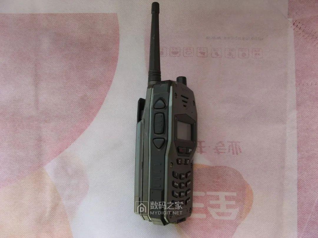 【多图】浅析宝通TBR-180B型军用UHF移动通信系统手持机 - 知乎