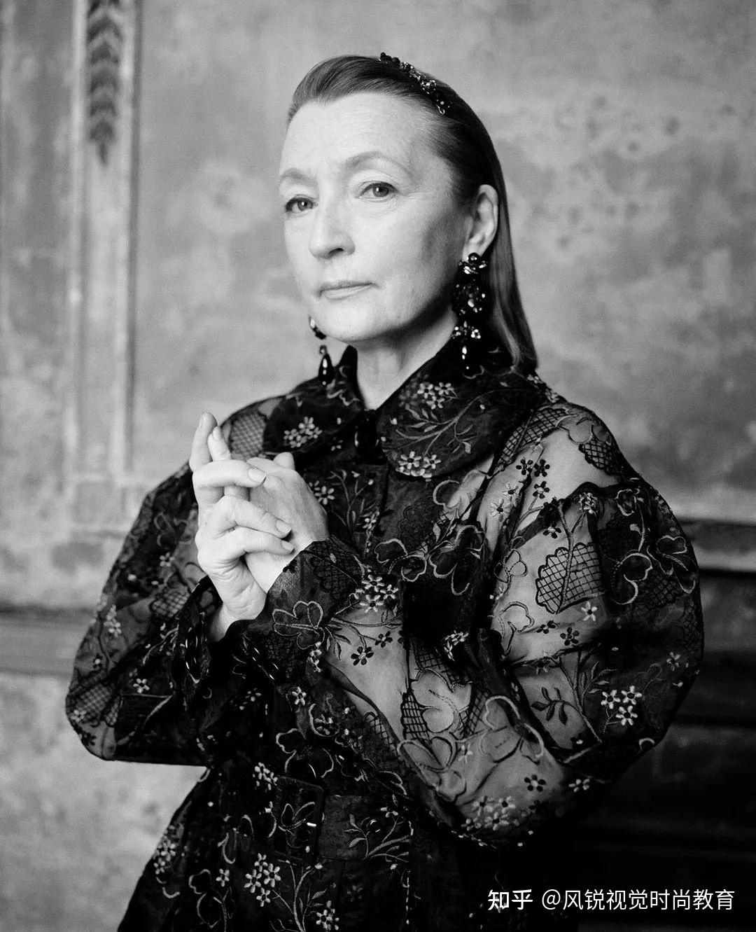 H&M 联名少女品牌Simone Rocha！（还不知道这个宝藏设计师你真的OUT了） - 知乎