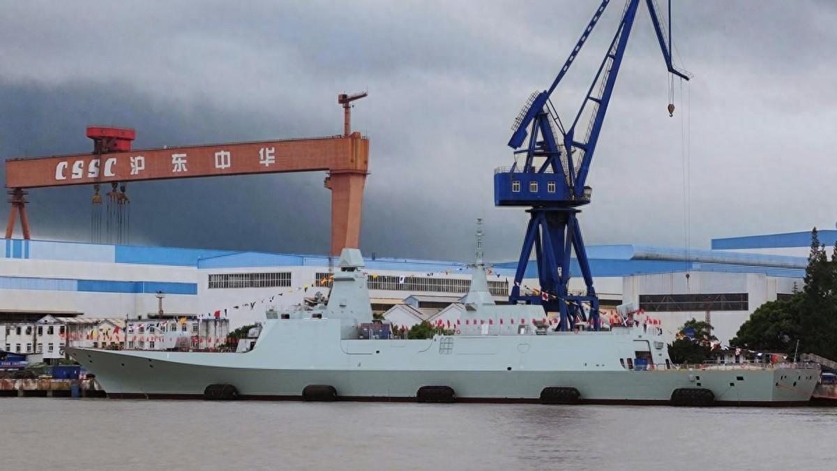 052D后续舰不搞了？055直接和054B搭档，成为中国海军新一代核心? - 知乎