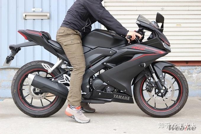 配备满载YAMAHA「YZF-R15」试驾体验 - 知乎