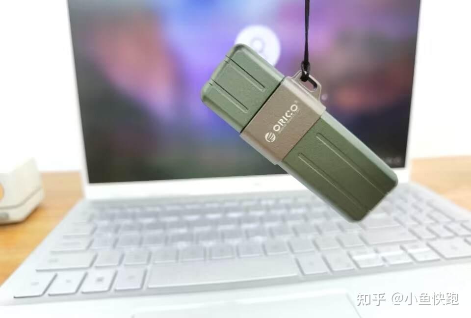 全程不掉速，1G仅需3秒，UFSD-X快闪U盘测试 - 知乎