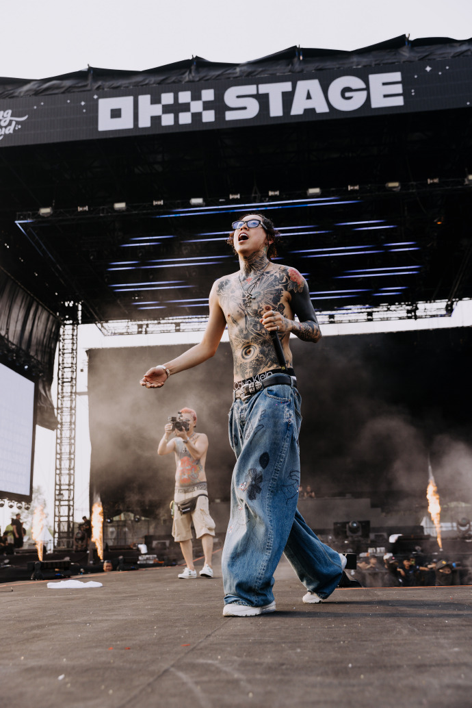 中国新生代rapper首登Rolling Loud，你见证了哪些名场面？ - 知乎