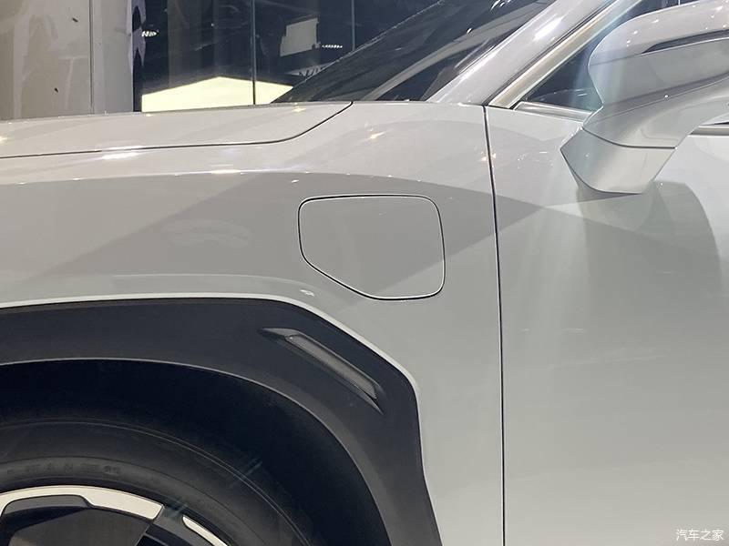 2020成都车展：蔚来EC6售36.8万起，内饰实拍首曝光 - 知乎