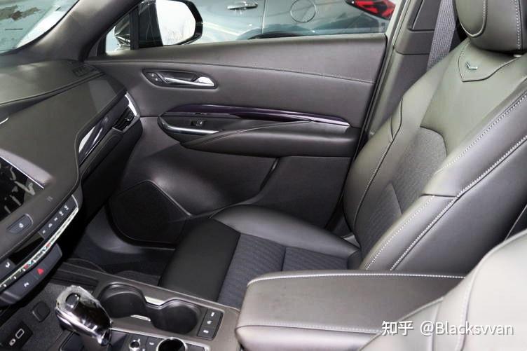 2.0T+9AT输出强，实拍2021款凯迪拉克XT4 - 知乎