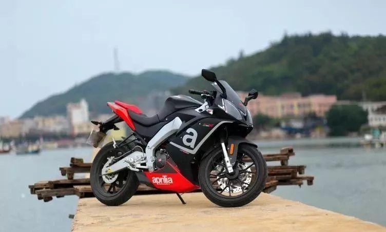 【大家评车】阿普利亚 GPR150 怎么样？ - 知乎