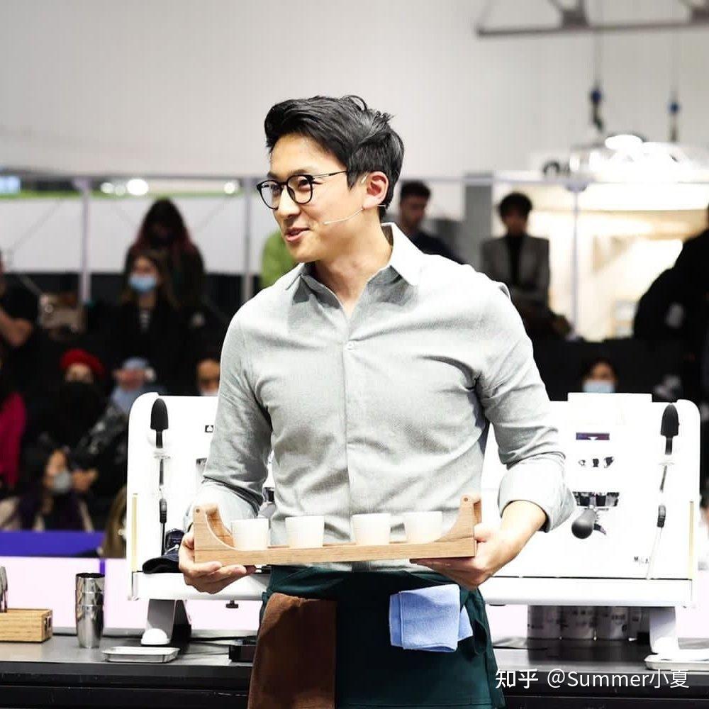 解析WBC世界咖啡师大赛冠军Boram的赛场展演策略 - 知乎