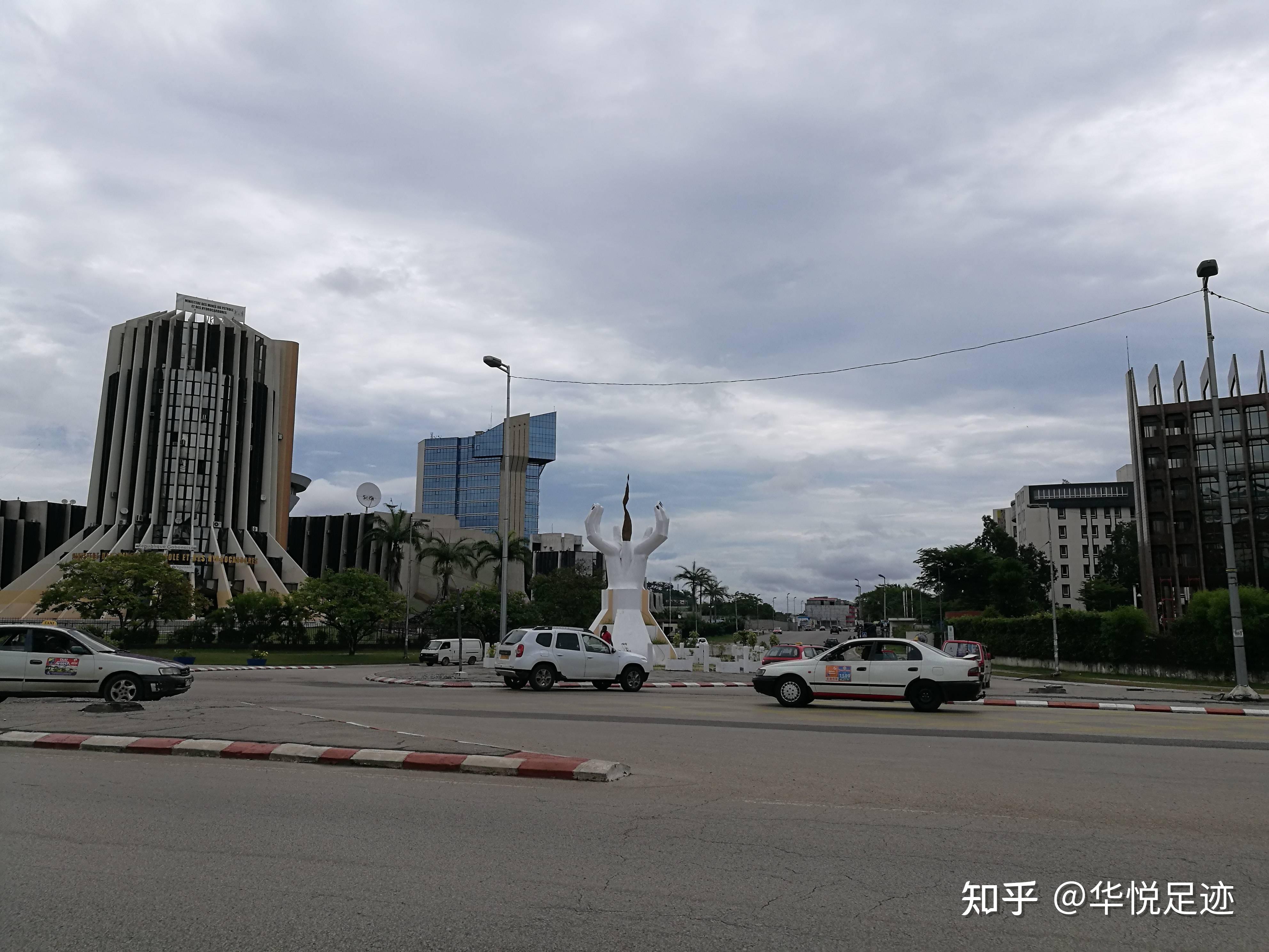 西非旅游，华悦足迹之西非深度旅游10国29天•加蓬、喀麦隆、尼日利亚、贝宁、多哥、加纳、科特迪瓦、佛得角、毛里塔尼亚、塞内加尔和冈比亚等国家 0348