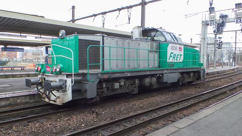 【科普】来也匆匆，去也匆匆的“海鸥”——法国国家铁路BB 61000型内燃机车 - 知乎