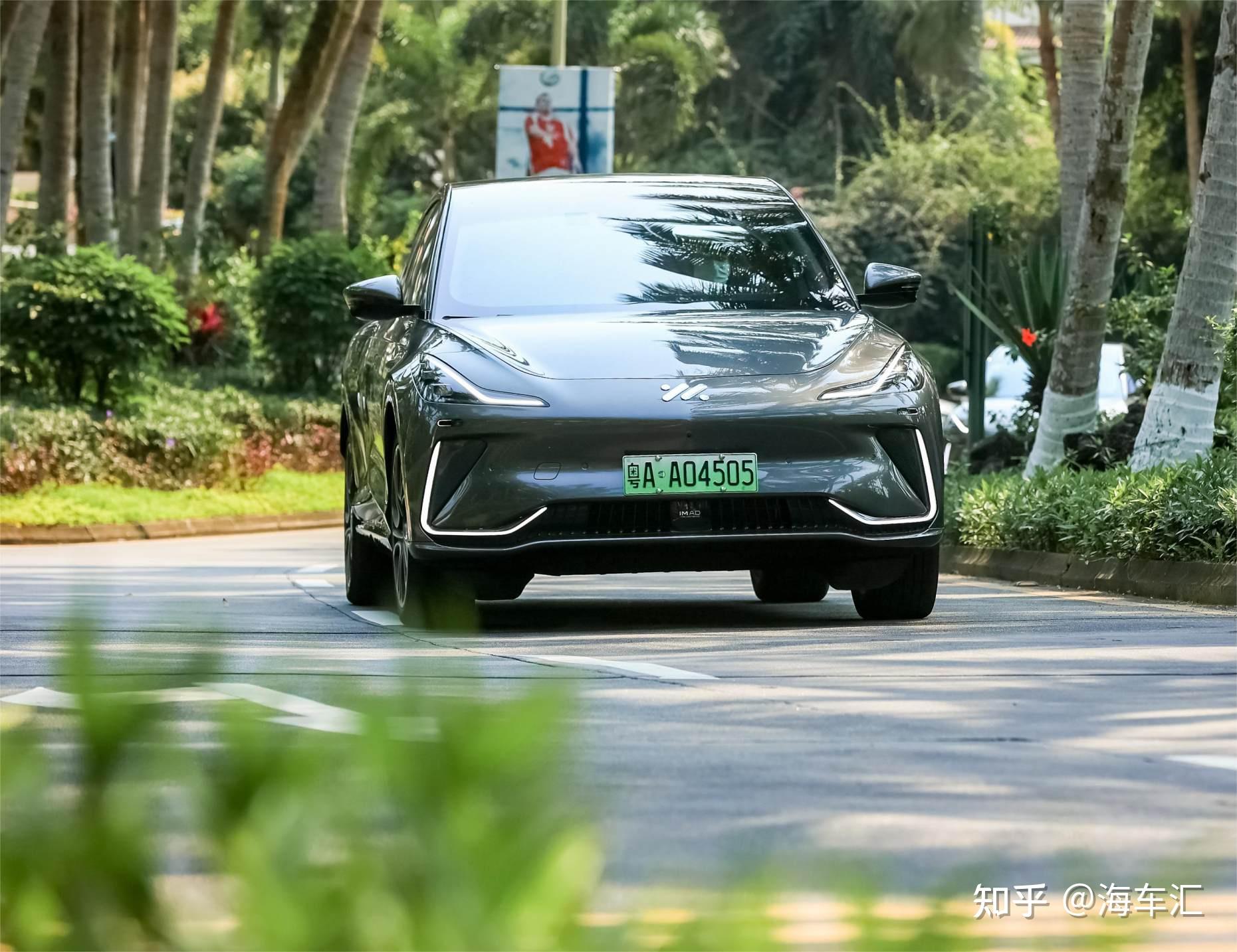 试驾智己LS7,50万内最“卷”的SUV,搭载全球唯一的电动全水平折叠副驾座椅 - 知乎