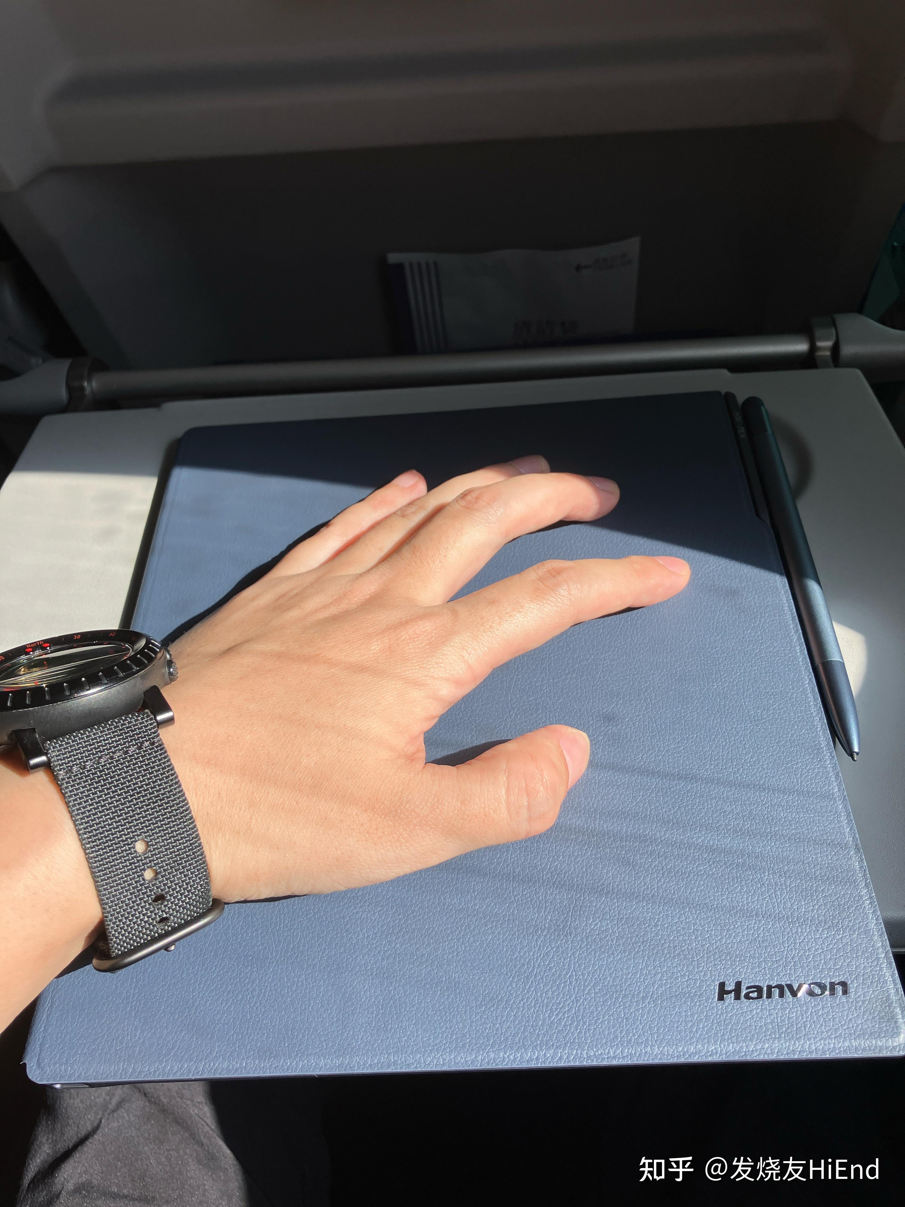 墨水屏再次进化！无背光、无误触：汉王手写电子本N10 Pro二代测评