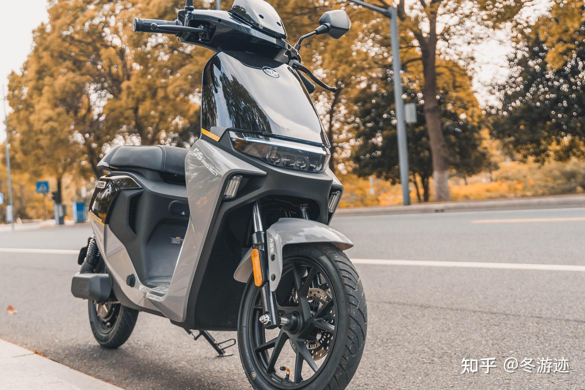 挑战新国标电自天花板，九号机械师MMAX 110P深度体验 - 知乎