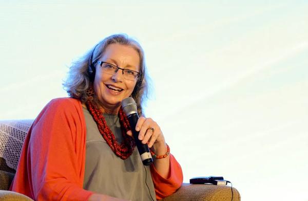 【专访】AMI执行总监Lynne Lawrence | 选择 热爱 服务（上） - 知乎