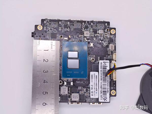 英特尔 Intel N100 超迷你主机开箱 - 知乎